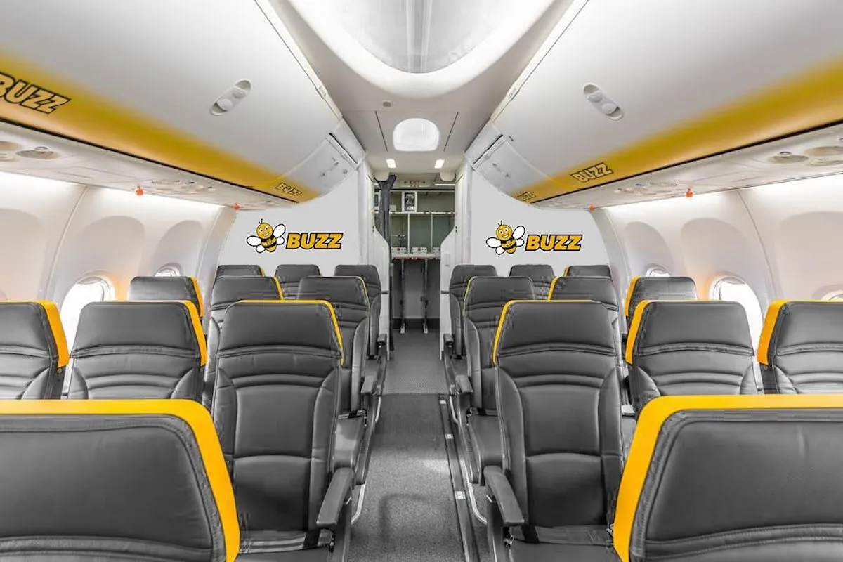 Buzz (Ryanair Sun) - Co to jest i czy warto nim lecieć?