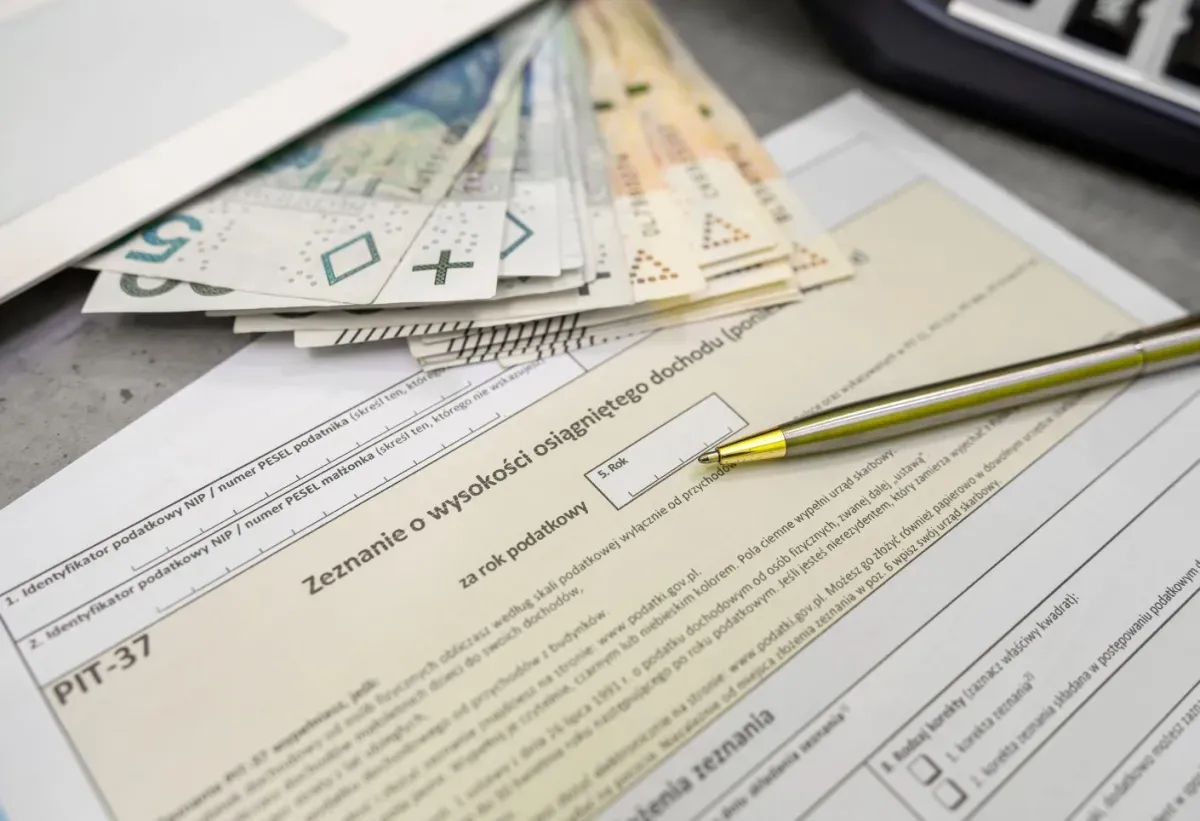 PIT 2026 a długi - Jak skala podatkowa wpływa na Twoje finanse?